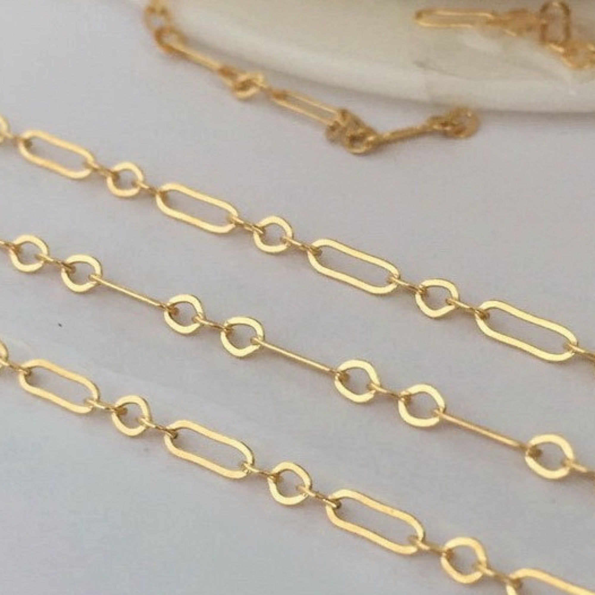 14K Gold Filled Chain, Tarnish Resistant Everyday Chain, 2MM Flat O ...